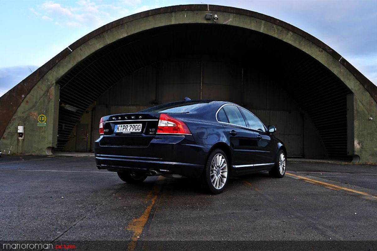 Volvo S80 V8 AWD Test - Bei dem piept's wohl! - Speed Heads