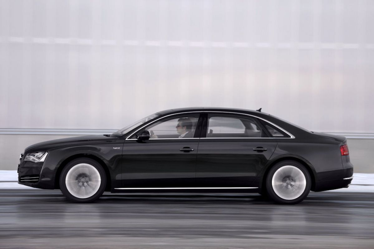 Audi A8 Hybrid: Die Effizienz der zwei Herzen - Speed Heads