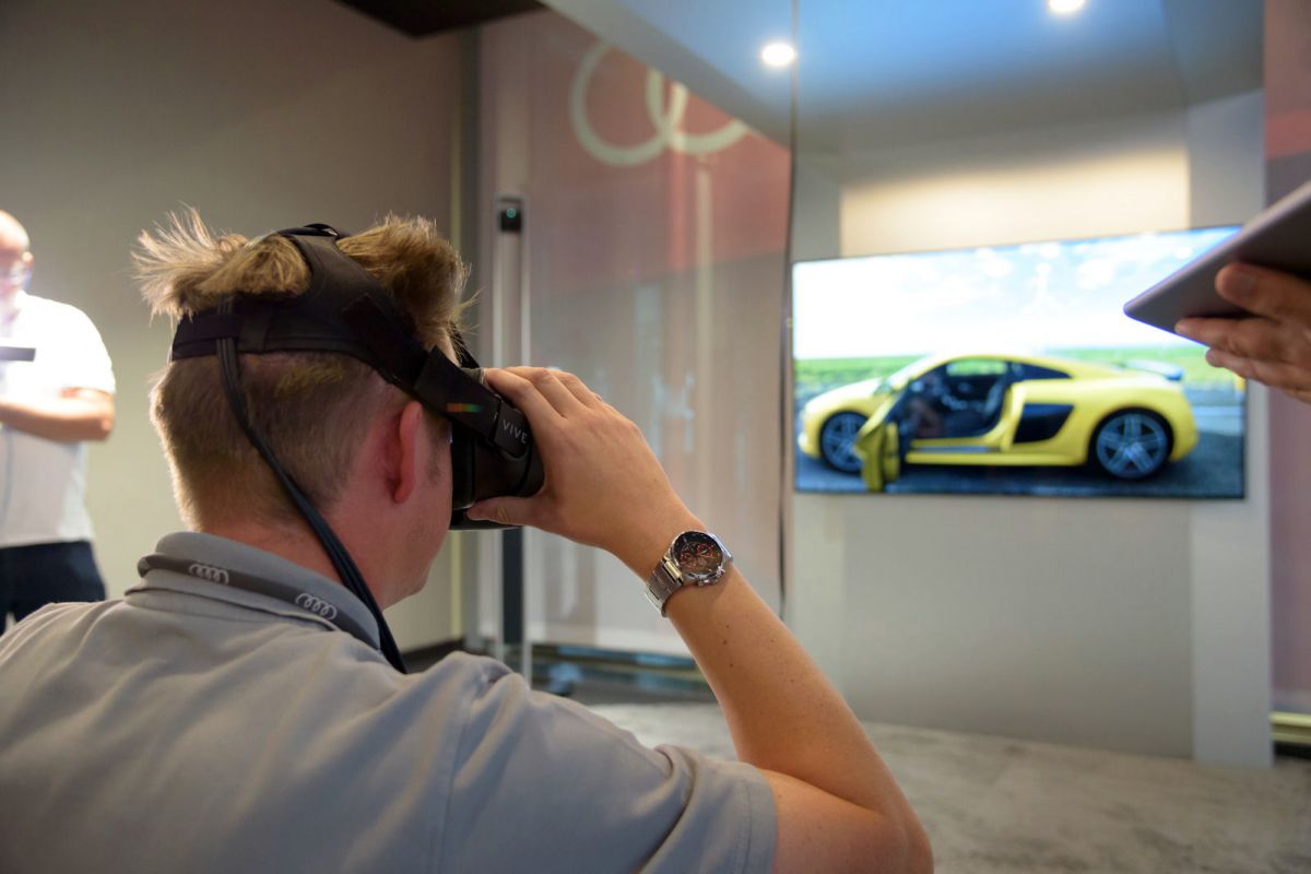 Audi VR Experience: Sensationell! Die Revolution beim Autokauf - Speed ...