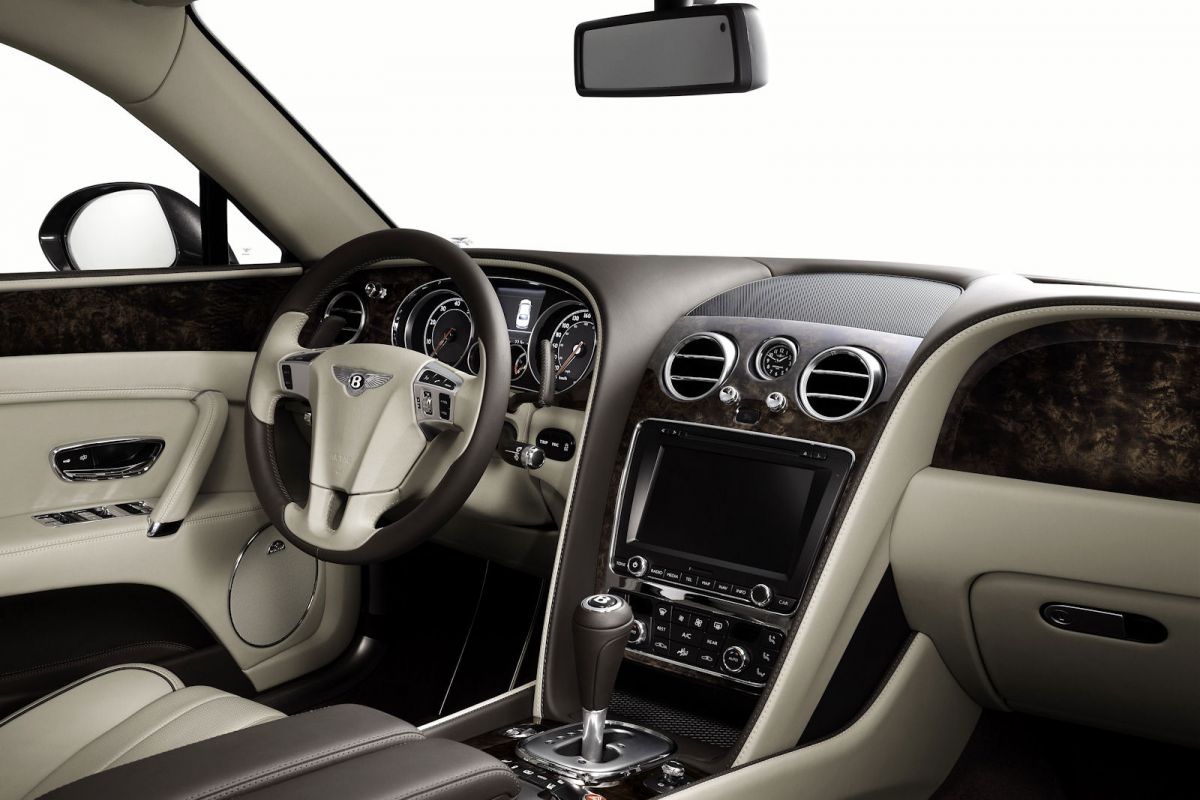 Bentley Flying Spur: Die schnellste Bentley-Limousine aller Zeiten ...
