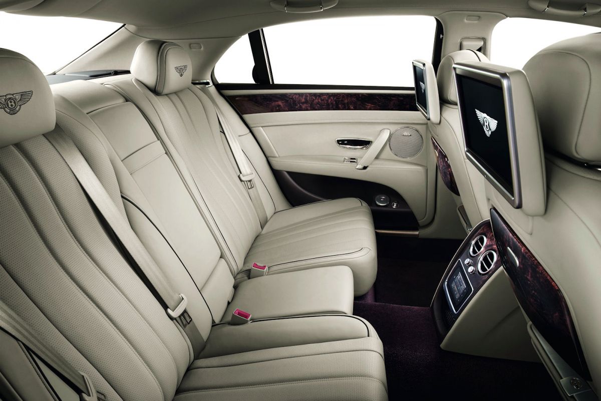 Bentley Flying Spur: Die schnellste Bentley-Limousine aller Zeiten ...
