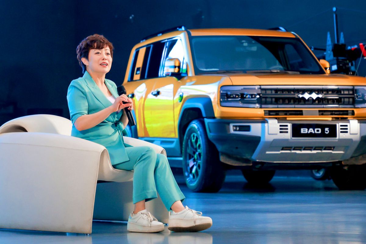 BYD: Stella Li verrät das Erfolgsrezept im Interview - Speed Heads