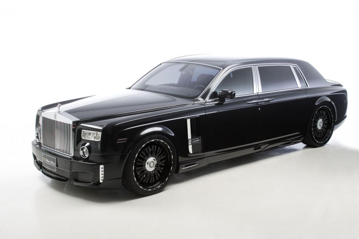 Wald Rolls-Royce Phantom Black Bison: Langer Rolls für Mad Max V ...