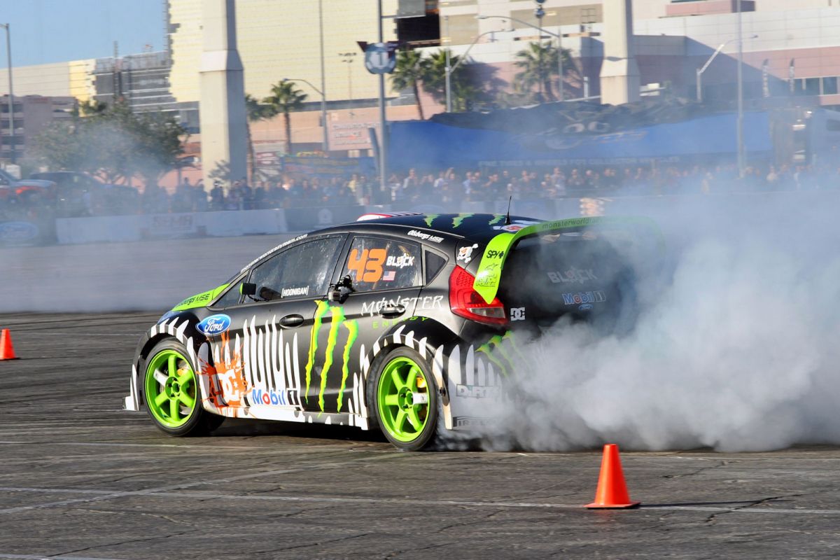 Interview mit Ken Block: Sie zwangen mich, das Auto zu crashen - Speed ...