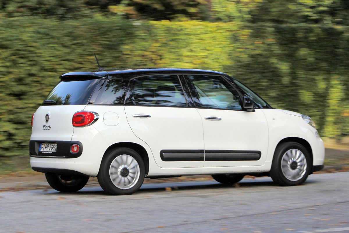 Fiat 500L Test: Dieser Minivan kocht sogar Kaffee - Speed Heads