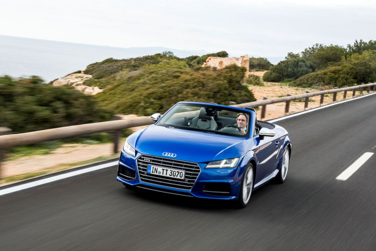 Audi TTS Roadster 2015 Test: So schlägt er den Porsche Boxster S ...