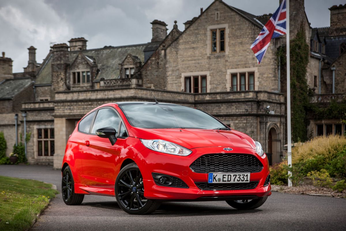 Ford Fiesta Sport Test: Unglaublich - Buggati Veyron hat das Nachsehen ...