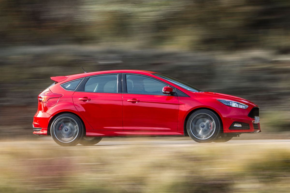 Ford Focus ST Diesel 2016: Mit PowerShift jetzt noch schneller - Speed ...