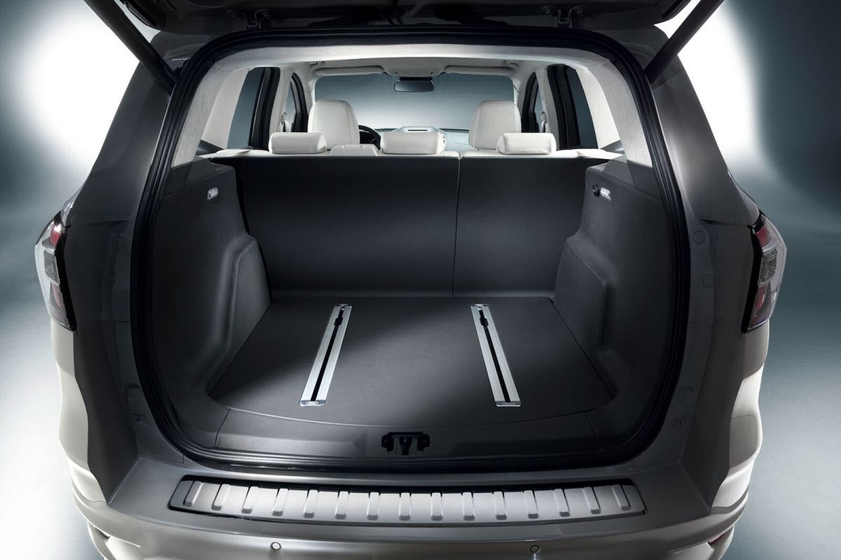 Luxus Ford Kuga Kofferraum Bilder