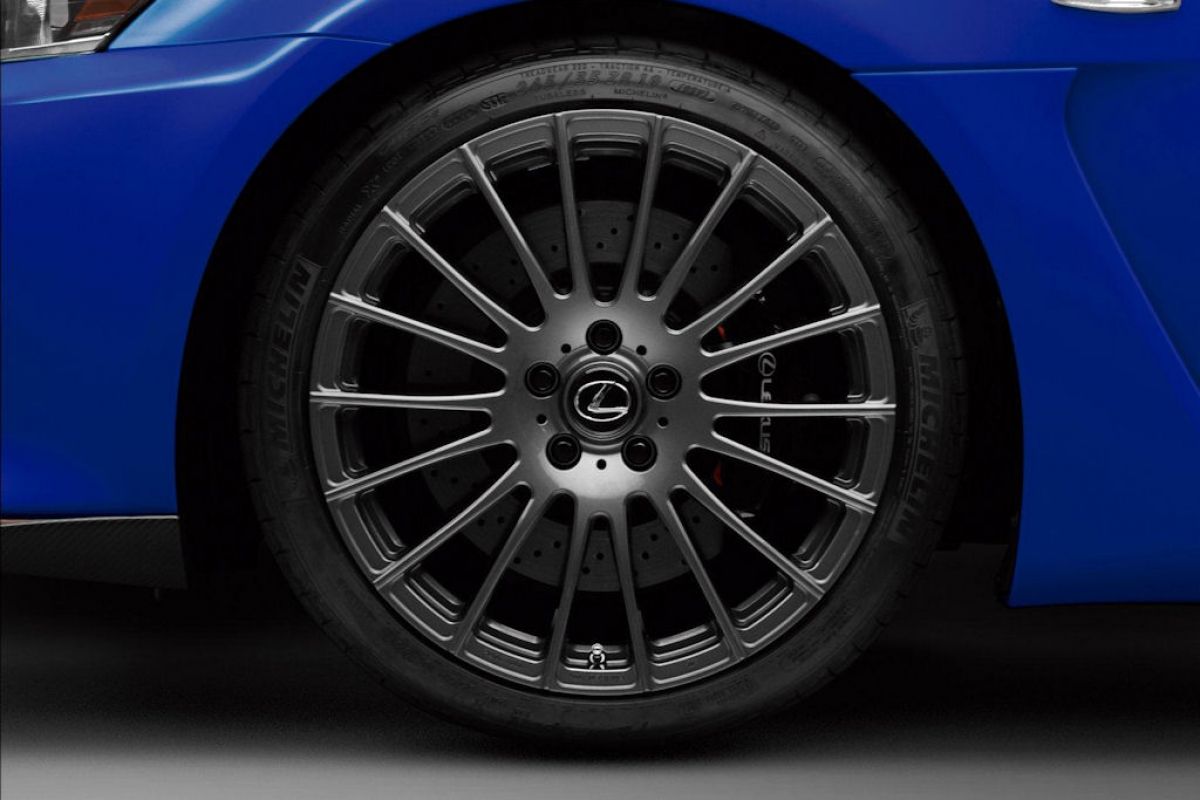 TRD Lexus IS F Circuit Club Sport: Vom Understatement zur Rennbestie ...