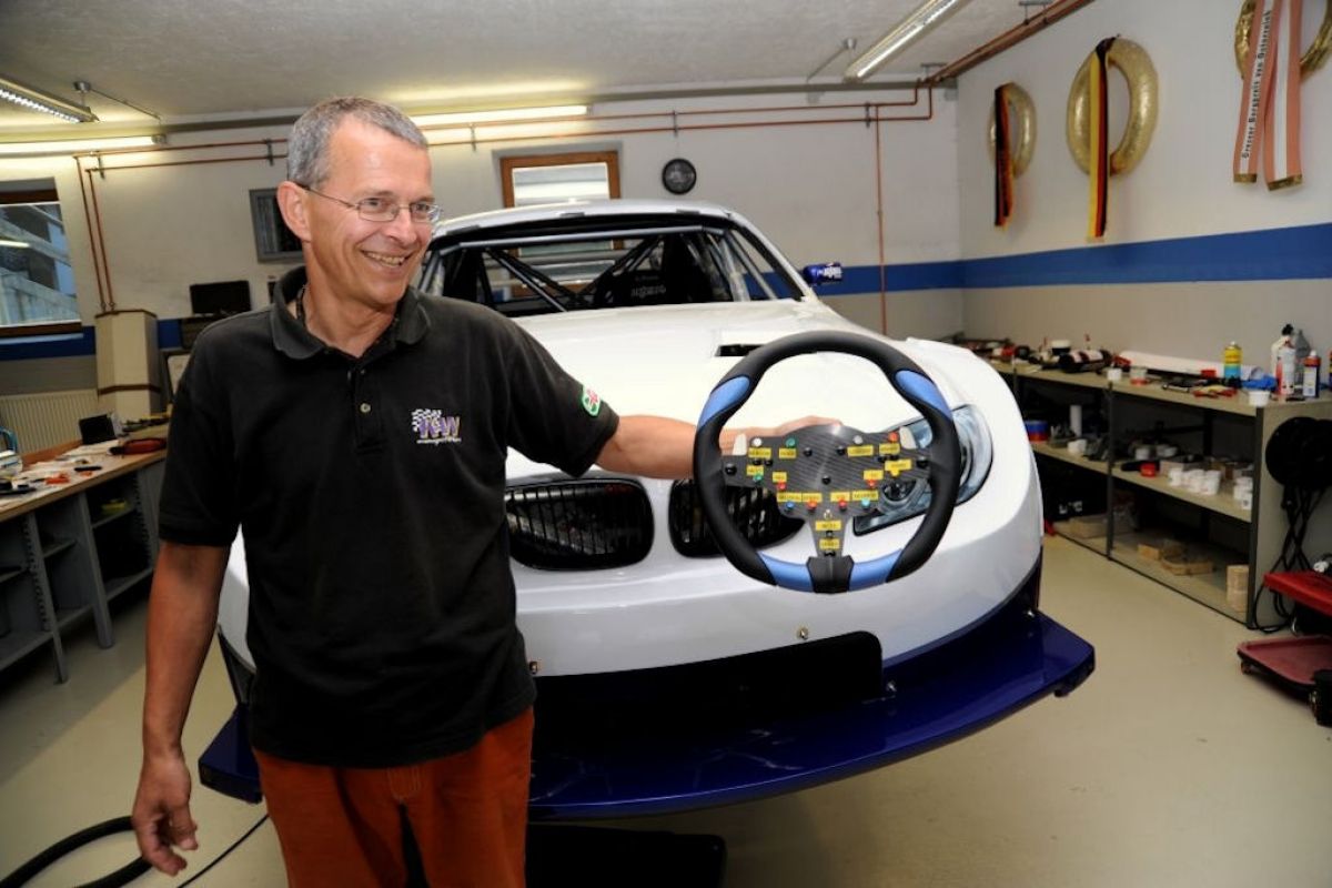 134Judd BMW: 570 PS starker Berg-Bolide - Made in Bayern - Speed Heads