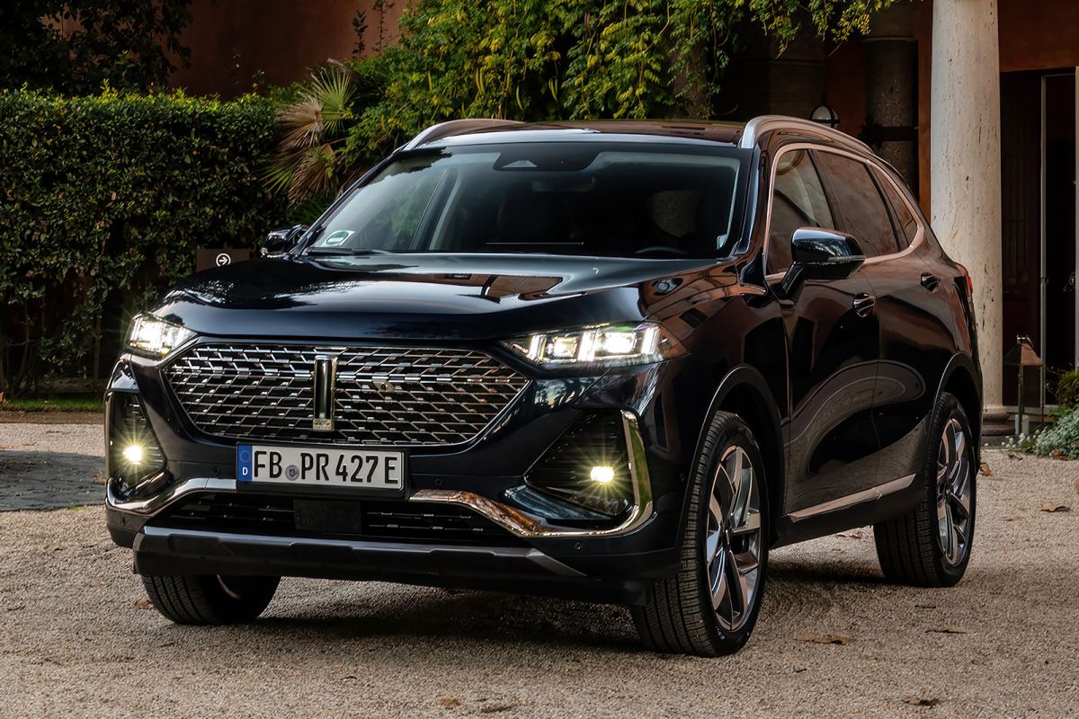 GWM WEY 03 Test: Plug-in-Hybrid mit Mega-Reichweite - Speed Heads