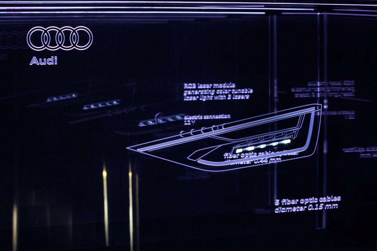 Audi: Starke Erleuchtung - die neuen Matrix-Laser-Scheinwerfer - Speed ...