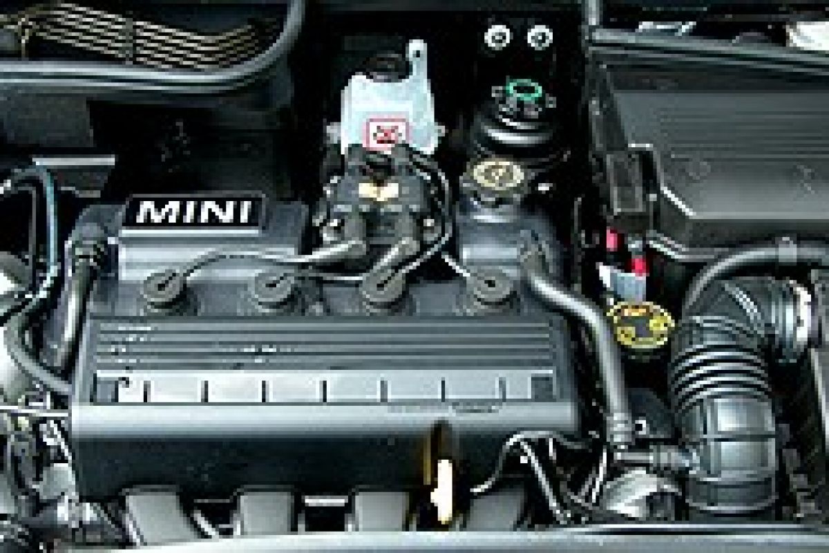 Mini Cooper Cabrio: ,,Mini muss man mögen" - Speed Heads