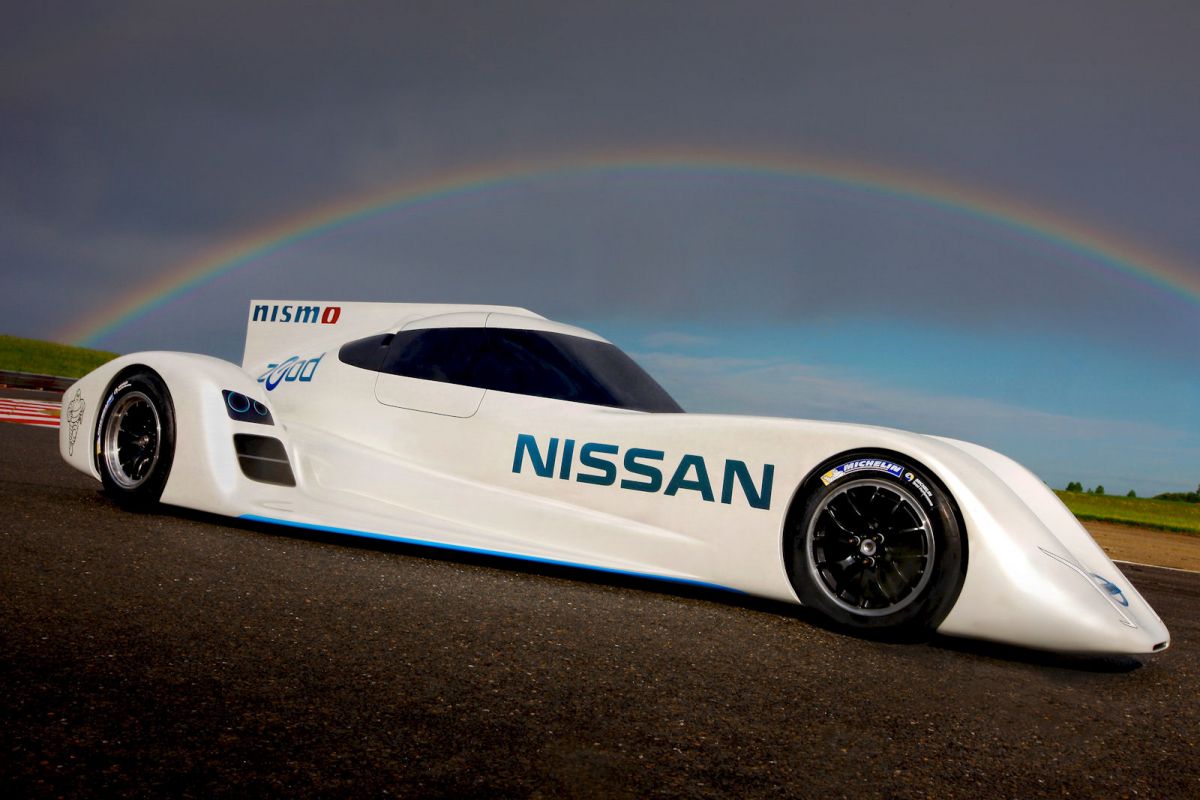 Nissan ZEOD RC: Mit über 300 km/h der schnellste Elektro-Rennwagen ...