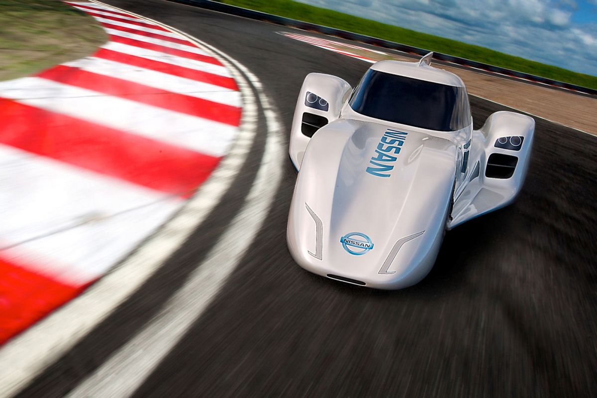 Nissan ZEOD RC: Mit über 300 km/h der schnellste Elektro-Rennwagen ...