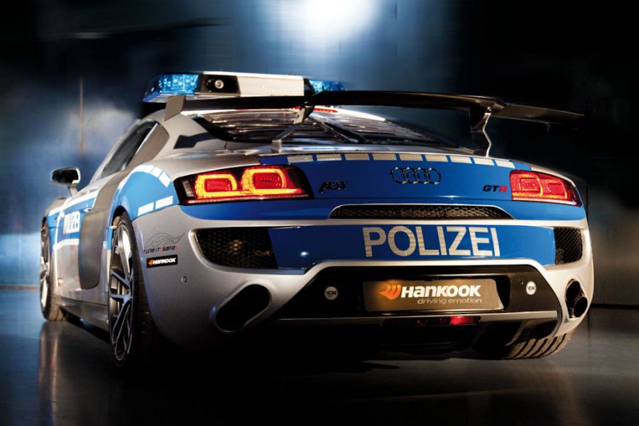 Abt Audi R8 GTR: Das schnellste Polizeiauto der Welt - Speed Heads