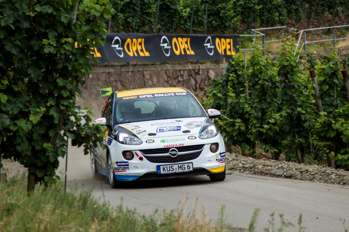 Opel Adam R2: Der Kleine trumpft bei Rallye-WM groß auf - Speed Heads