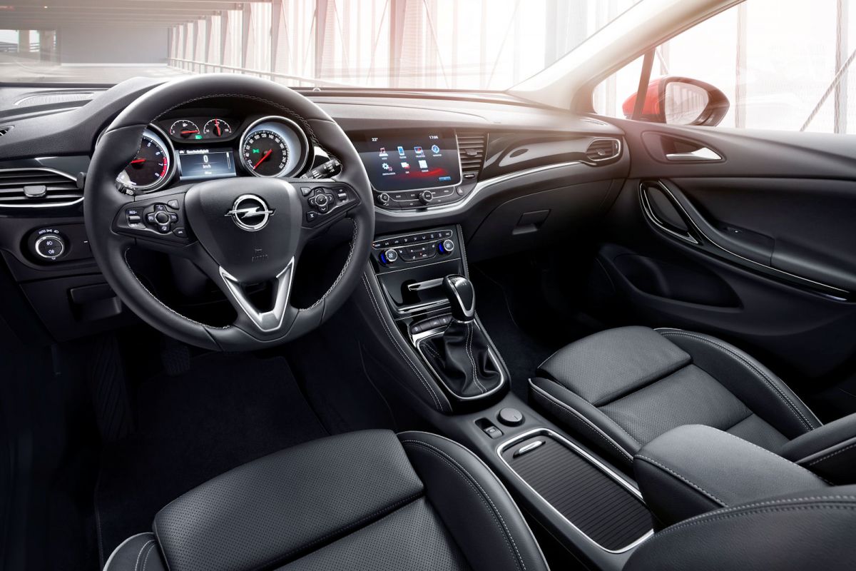Opel Astra K Innenraum