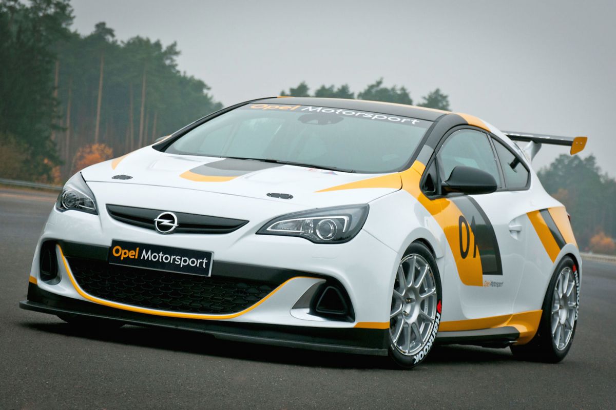 Opel kehrt in den Motorsport zurück: Rallye, VLN und 24-Stunden-Rennen ...
