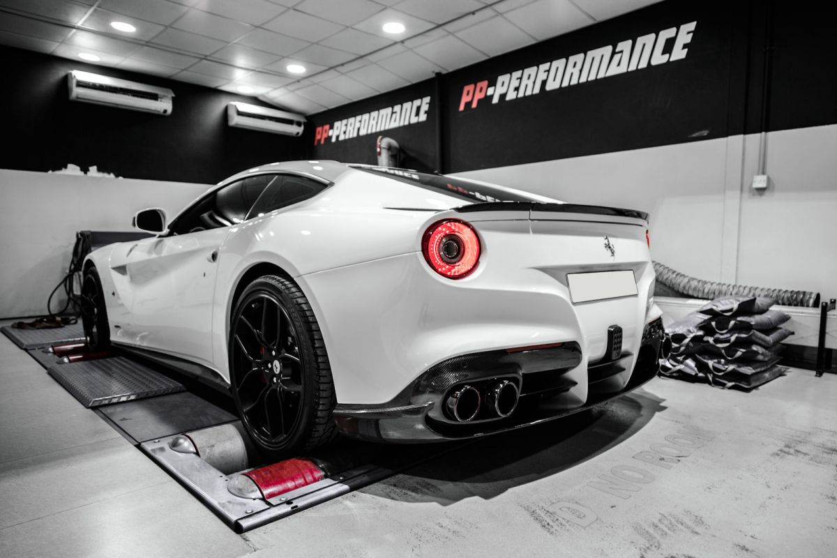 PP-Performance Ferrari F12 Berlinetta: Wenn 740 PS zu lahm sind - Speed ...