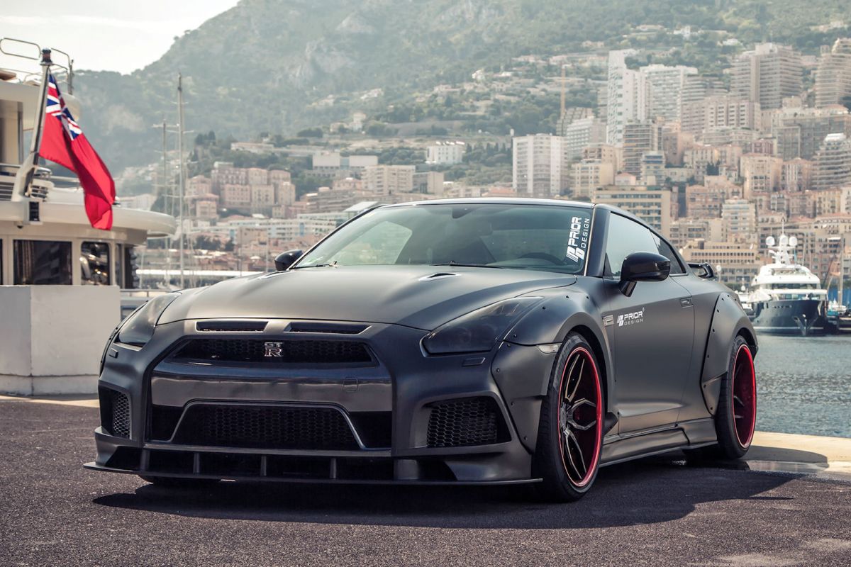 Prior Design Nissan GT-R Widebody: Das Monster greift an - Speed Heads