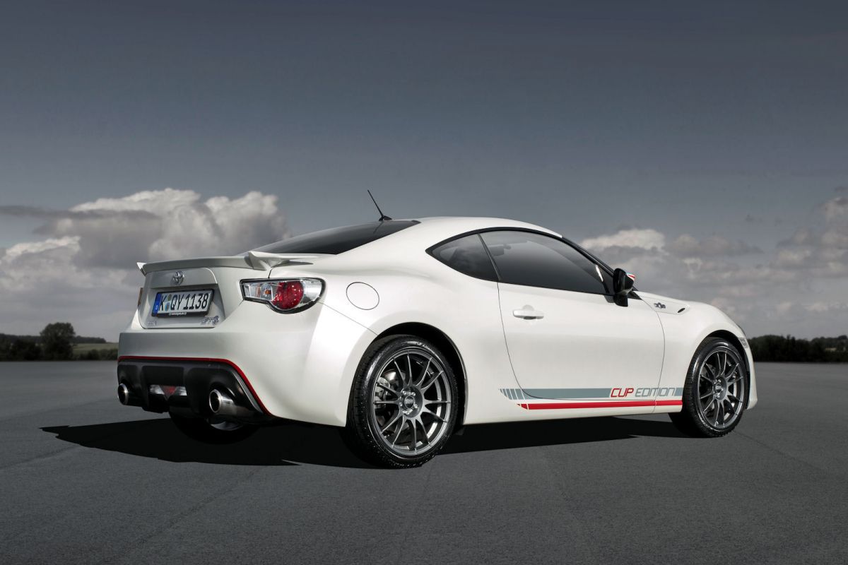 Toyota GT 86 Cup Edition: Im Rennsport-Look auf die Straße - Speed Heads