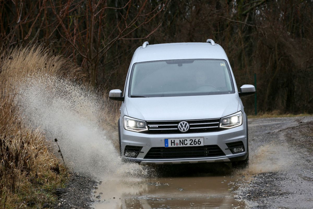VW Caddy Alltrack 4MOTION: Auf die harte Tour - der Offroad-Test ...