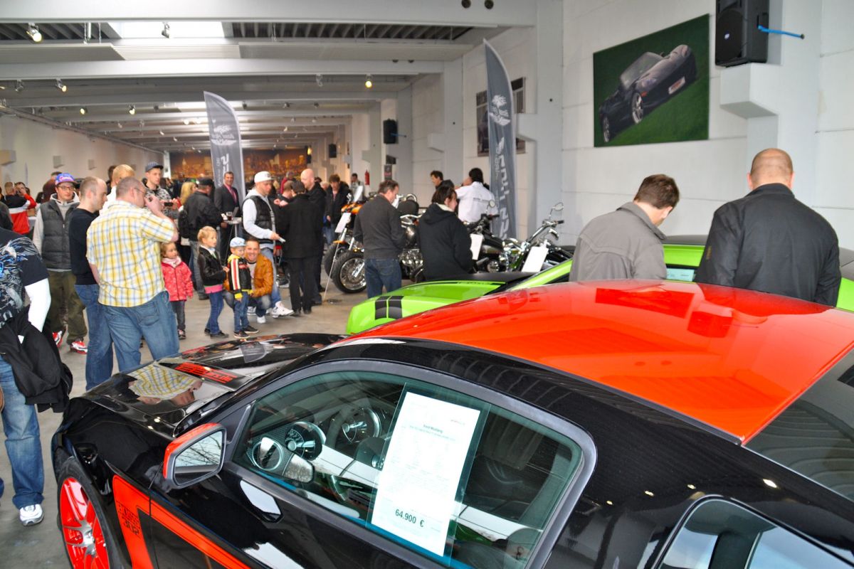 GeigerCars lässt es krachen: 5.000 Besucher bei XXL-Party - Speed Heads