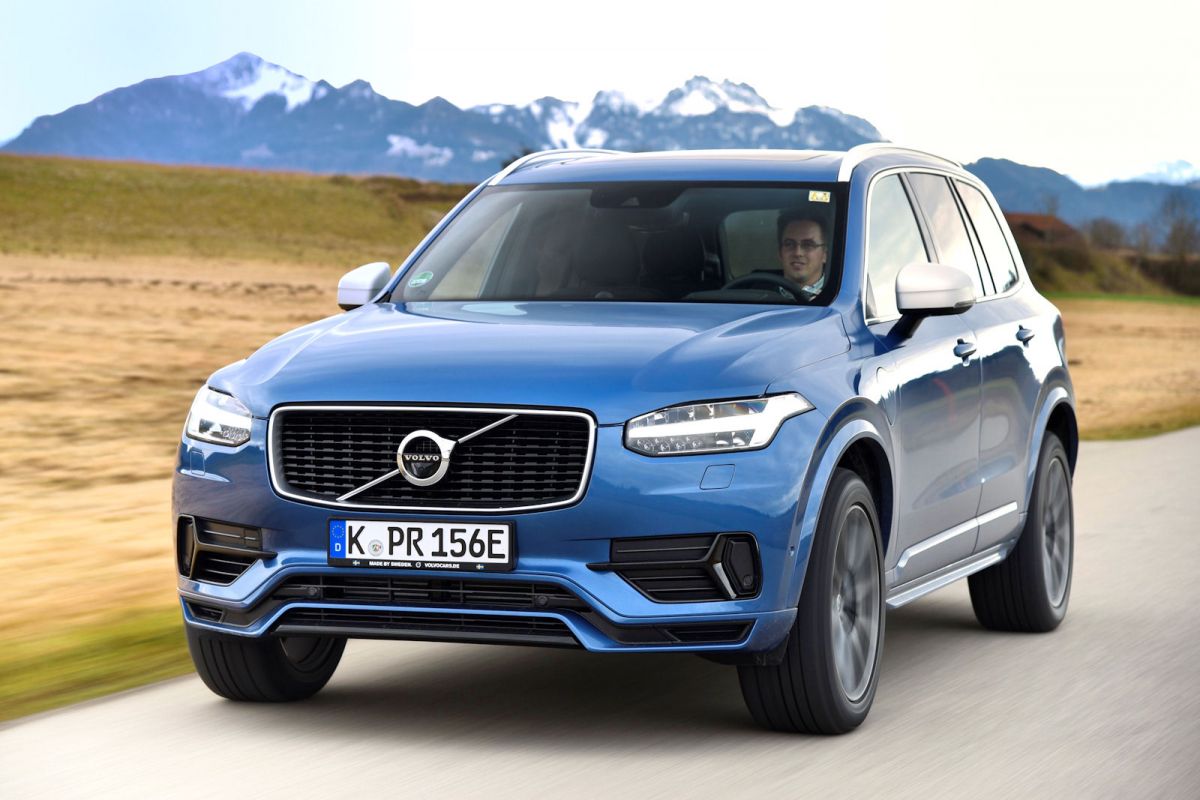 Volvo XC90 T8 Twin Engine 2016 Test: Hammer-Attacke mit 407 PS - Speed ...