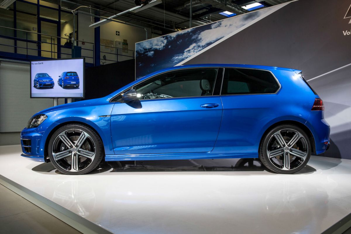 VW Golf VII R: Alle Details und die ersten Live-Fotos - Speed Heads