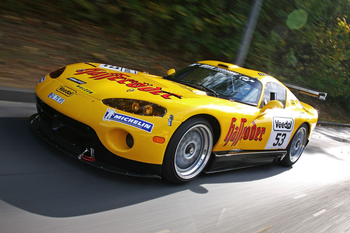 Zakspeed Viper GTS-R: Rennwagen kommt mit 600 PS auf die Straße - Speed ...