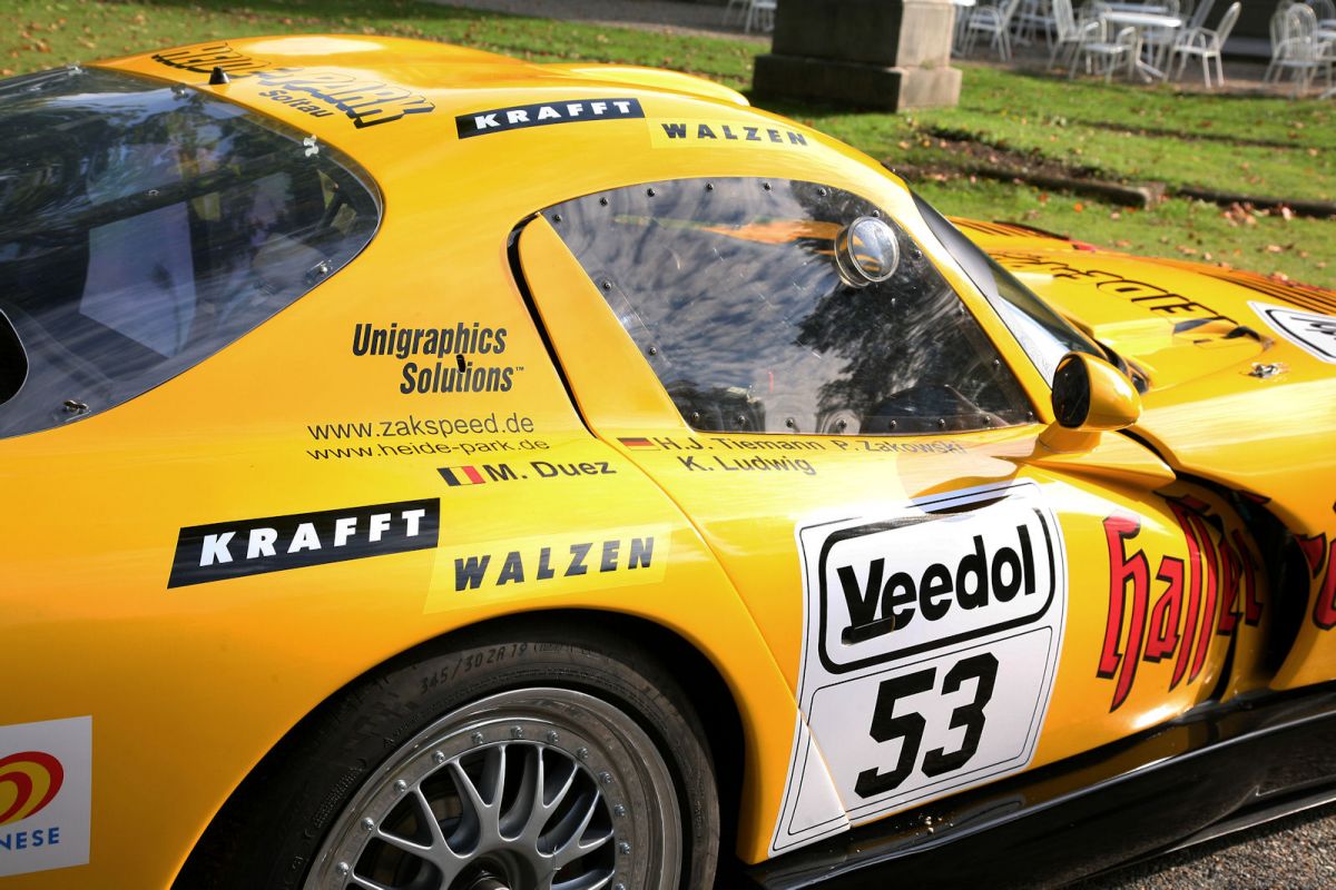 Zakspeed Viper GTS-R: Rennwagen kommt mit 600 PS auf die Straße - Speed ...